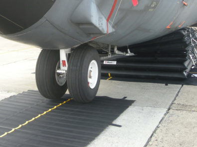 Aircraft recovery mat - Musthane